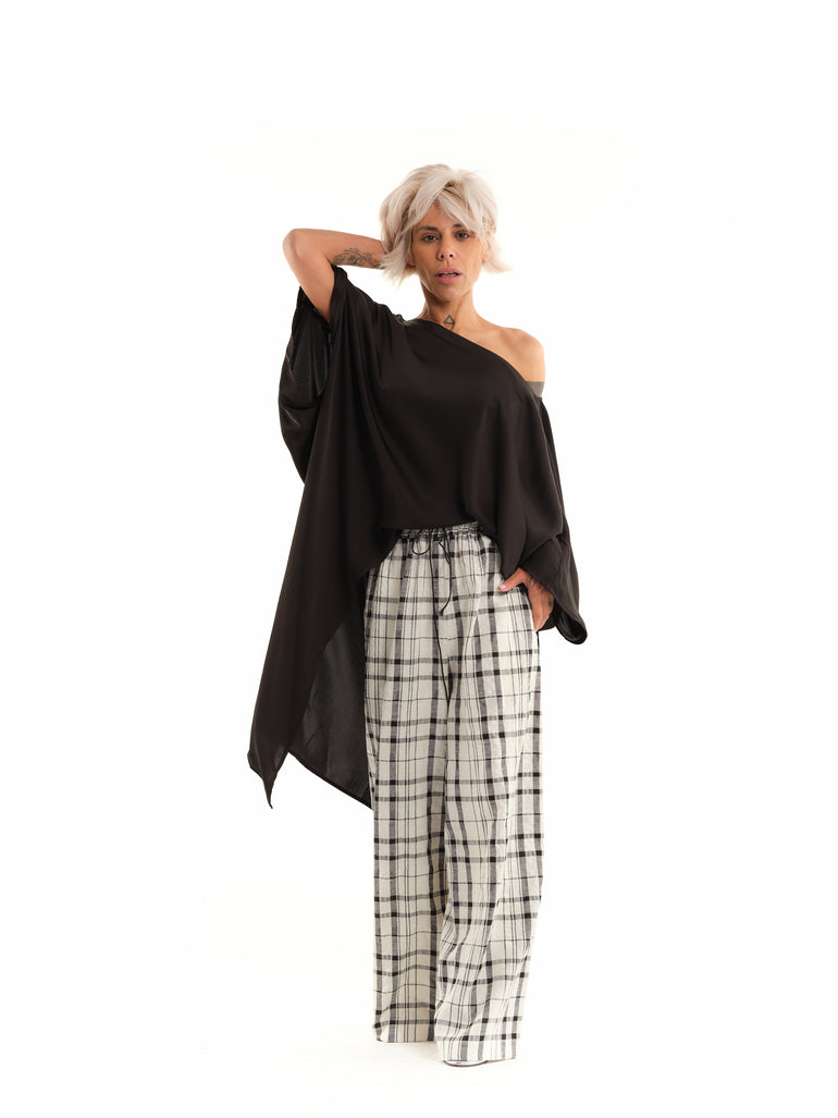 Clothes By Locker Room - Extravagant fashion for the independent urban