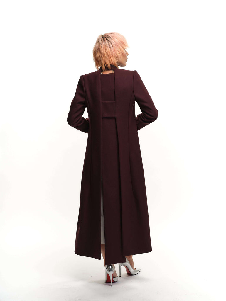 Clothes By Locker Room - Extravagant fashion for the independent urban