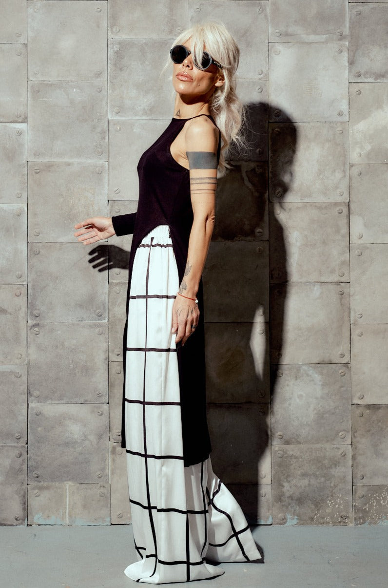 Sleek Black Tunic – Clothes By Locker Room